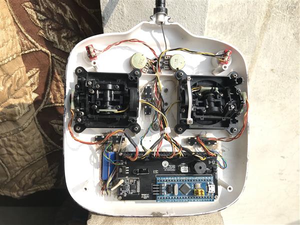 MAKE 8CH RC TRANSMITTER AND RECEIVER USING STM32 AND NRF24L01